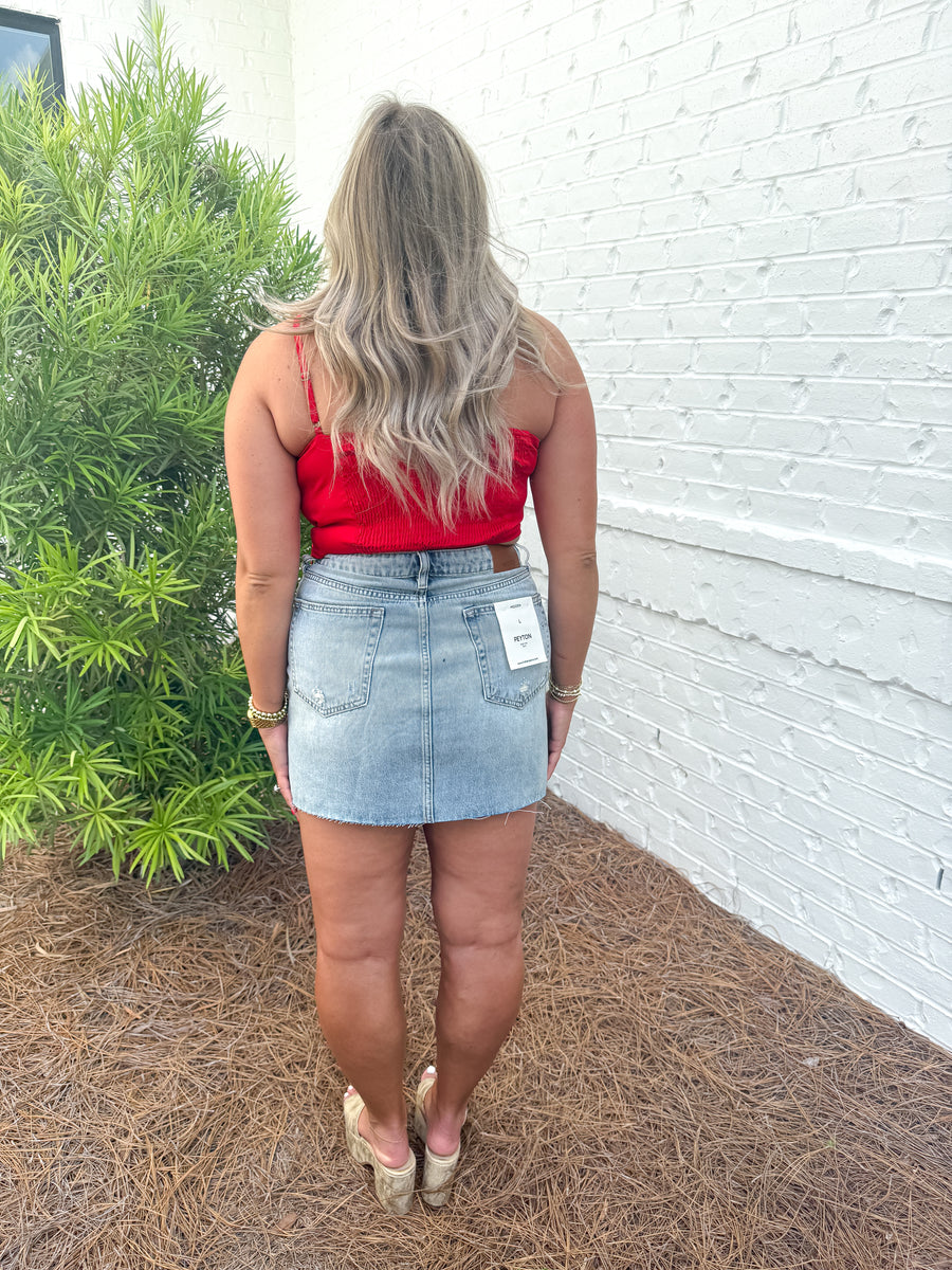 Red Flower Top – Lobo's Boutique Tally